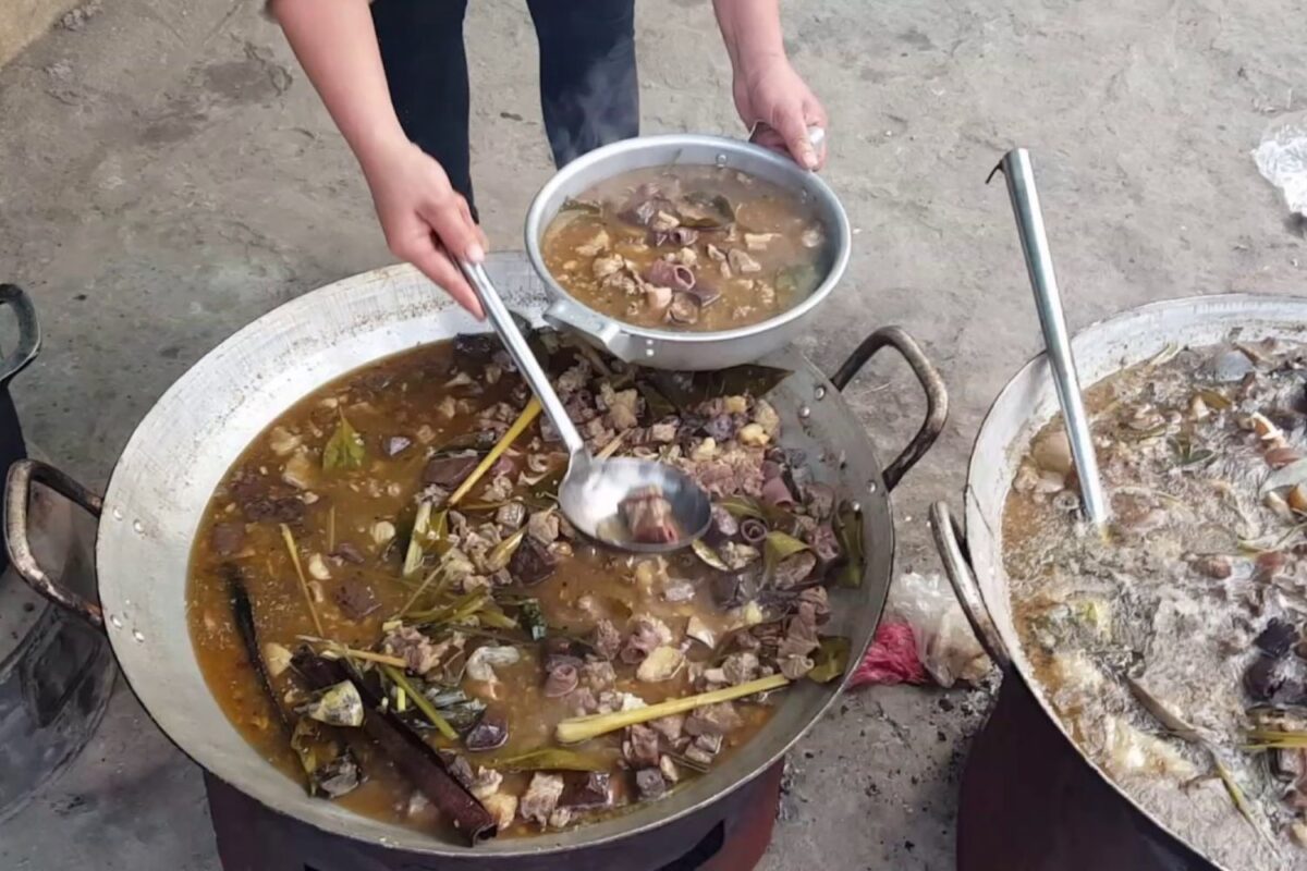 Hmong traditional food you should definitely give it a try once
